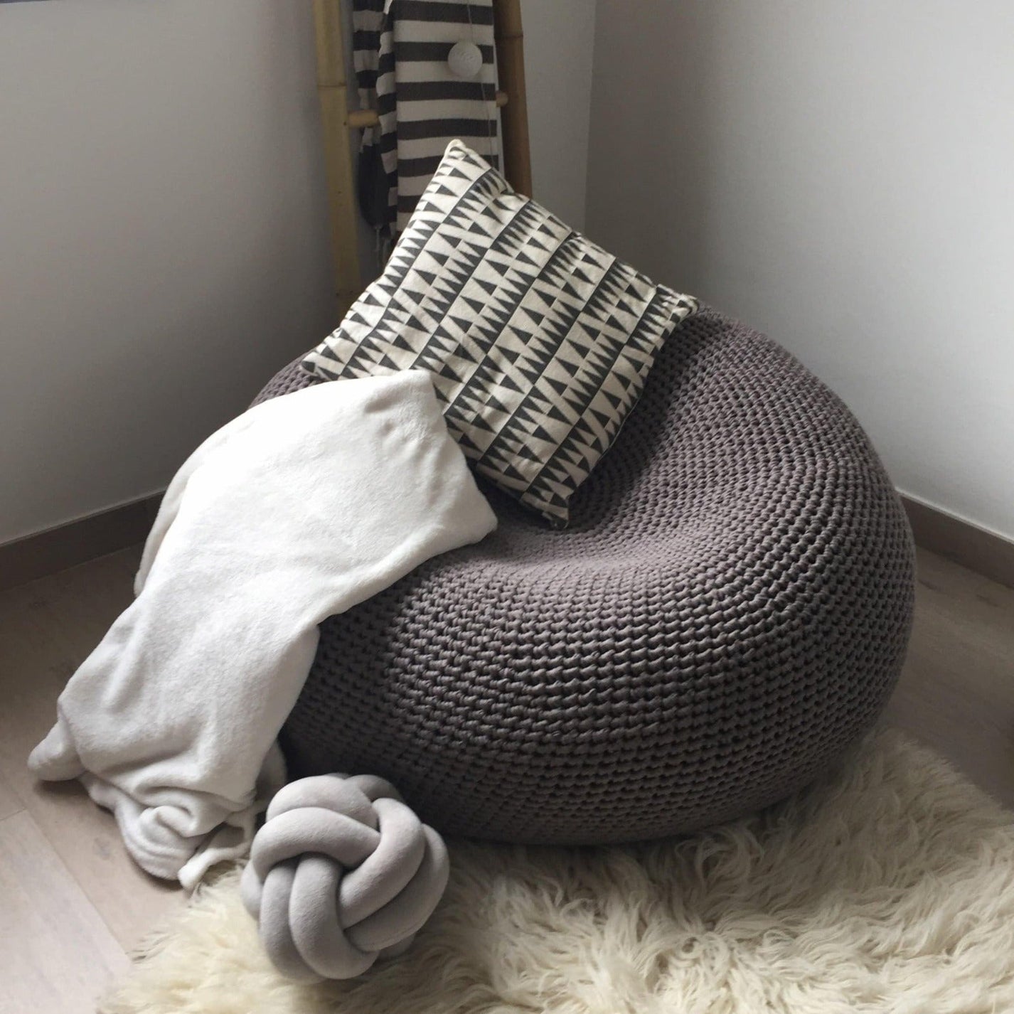 Knitted Round Bean Bag Chair - Neutral Light Beige – Looping Home